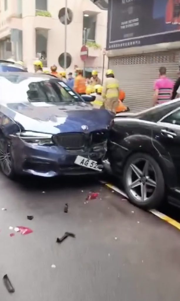 Private car hits three pedestrians in Yau Ma Tei, one victim in coma - Dimsum Daily